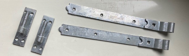 Pentures coudées + gonds sur platine, galvanisé à chaud - la paire ...